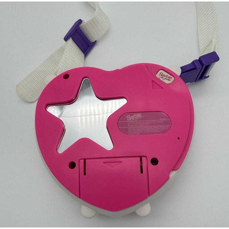 Vintage 1993 Barbie Cassette Tape Player BE-400 Pink Heart Portable ...