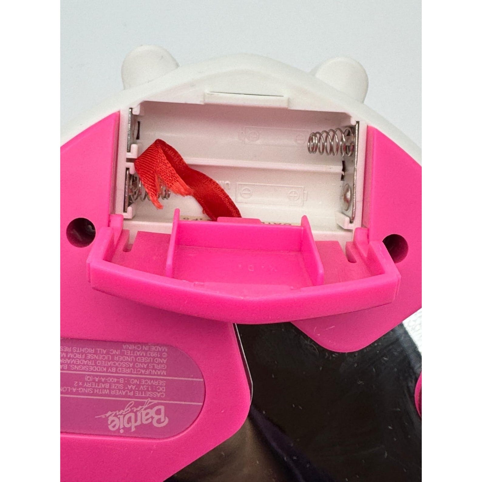 Vintage 1993 Barbie Cassette Tape Player BE-400 Pink Heart Portable ...
