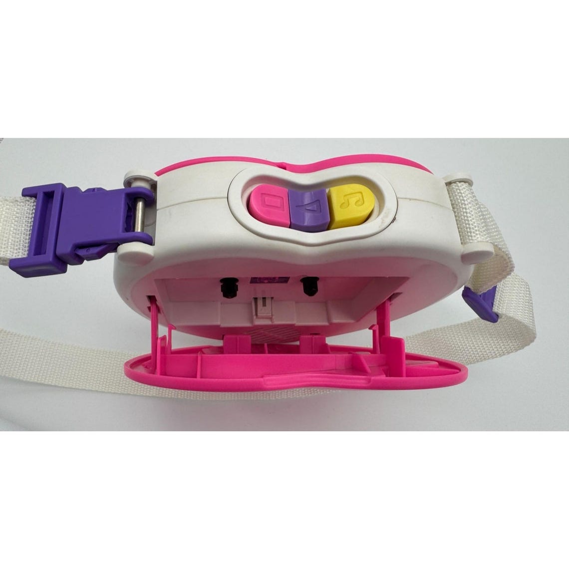Vintage 1993 Barbie Cassette Tape Player BE-400 Pink Heart Portable ...