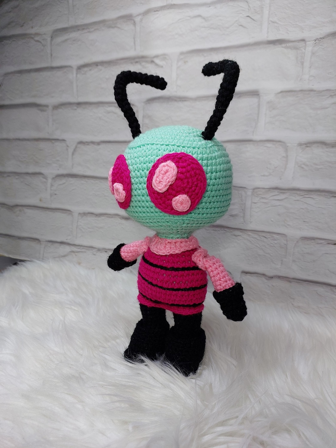 Invader Alien Crochet Pattern - Etsy