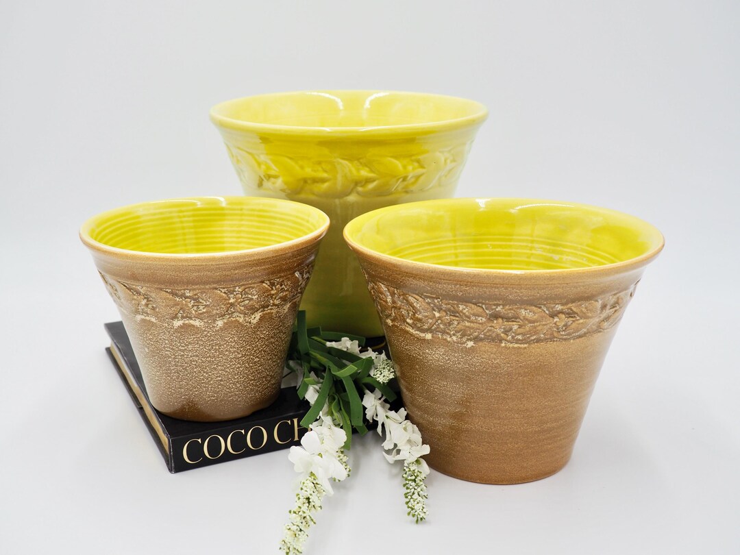 Red Wing Pottery Planters Jardinieres 677 Chartreuse & Variegated ...