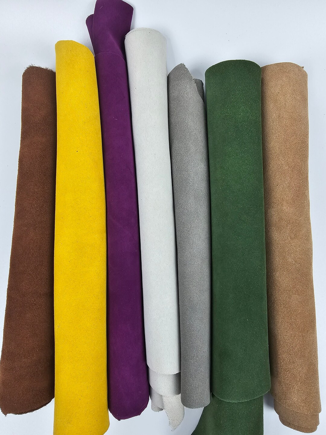2kg: Suede Scraps | Offcuts | Pieces | Pack Leather (minimum 10x10inch ...