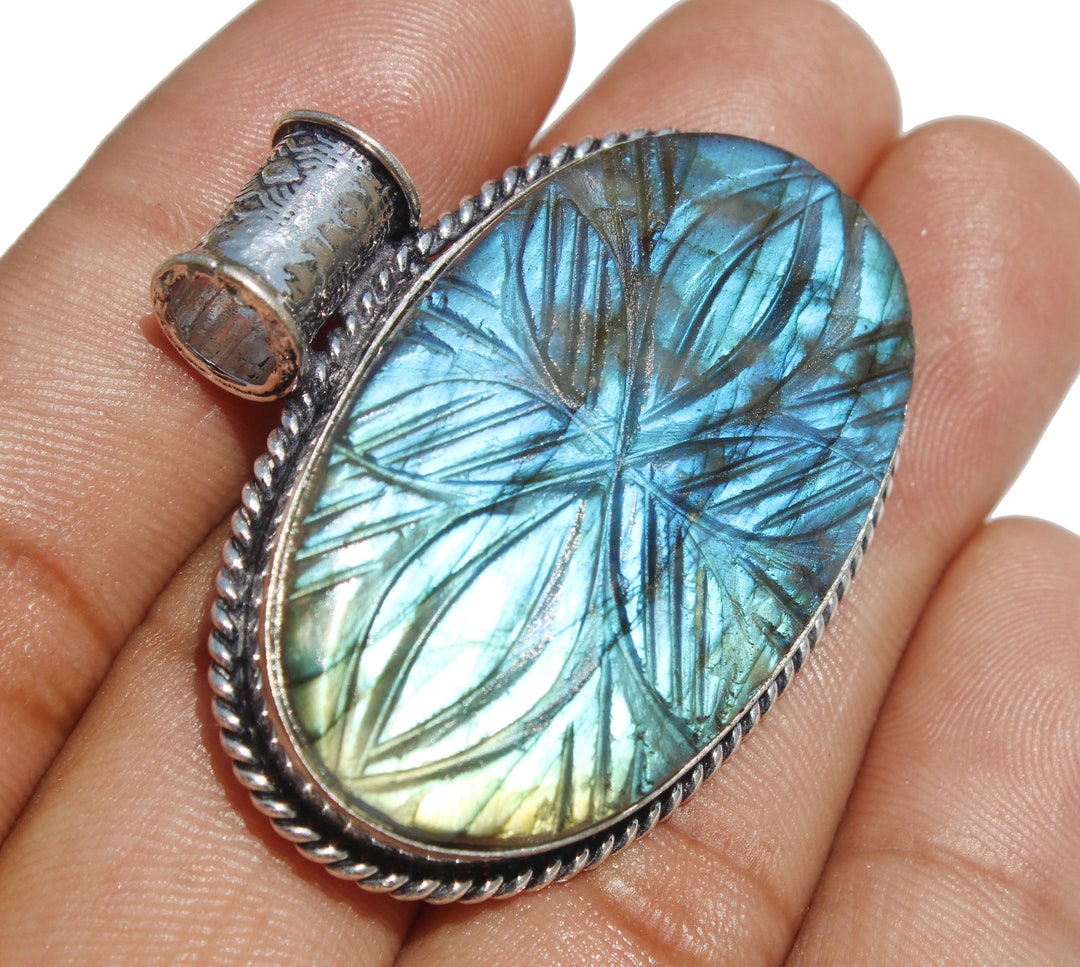 Labradorite Carving Pendant, Labradorite Gemstone Pandant, Designer ...