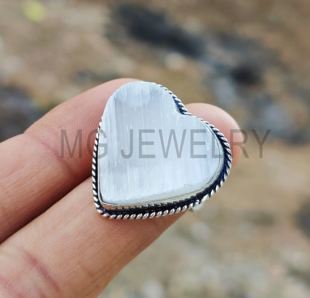 Natural Heart Raw Selenite Rings , Selenite Gemstone Mix Size Ring ...