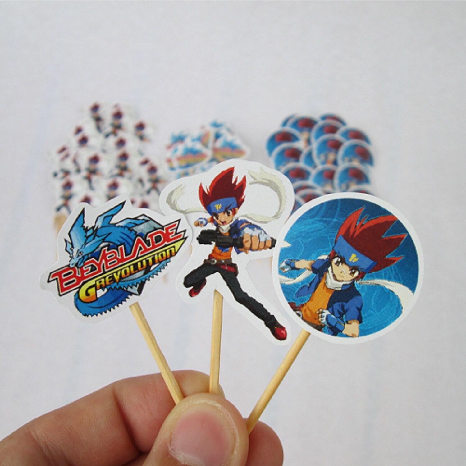 DIY Print at Home Beyblade Party - Beyblade Cupcake Toppers - Cake ...