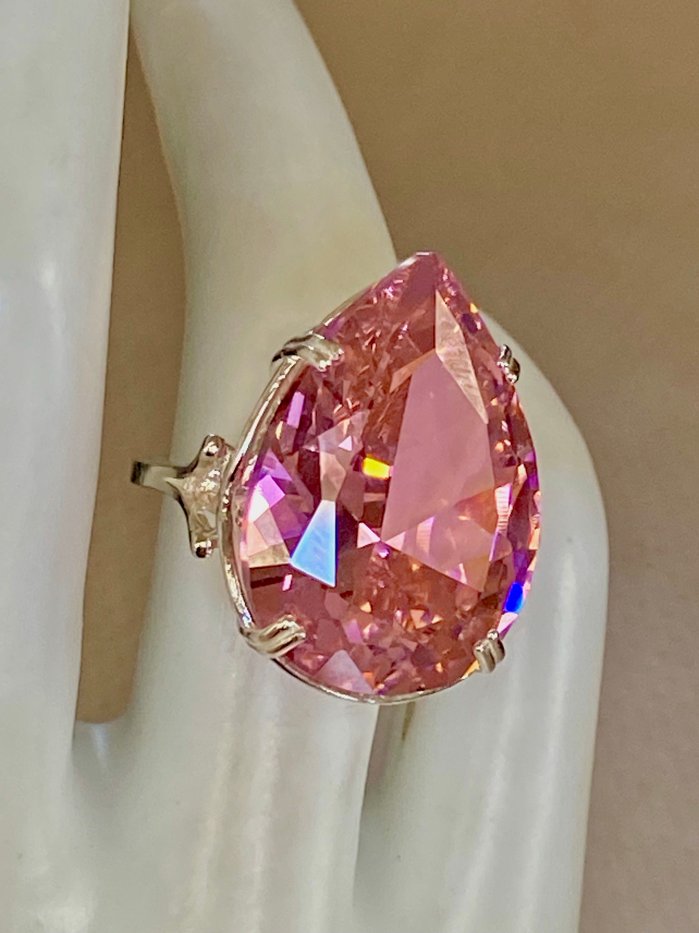 Unique Design Pear Shaped Pink Sapphire Ring - Etsy