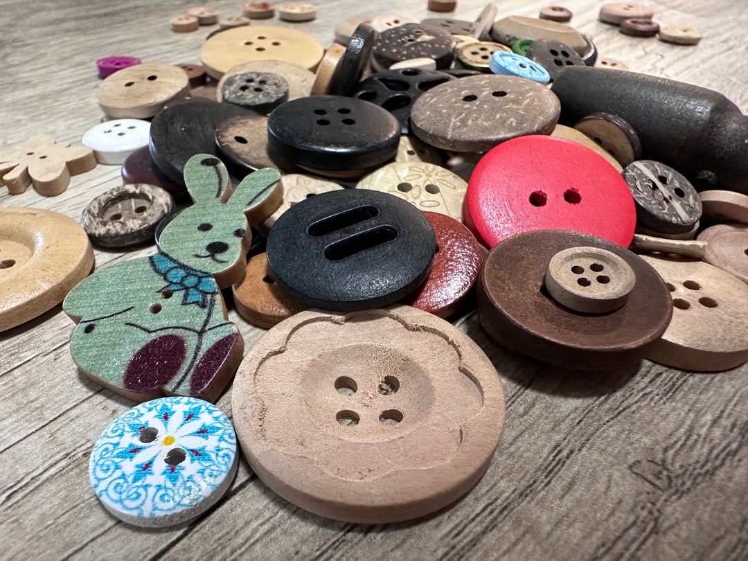 50 Vintage Wooden Buttons for Sewing Crafts Wooden Button Bundle Junk ...