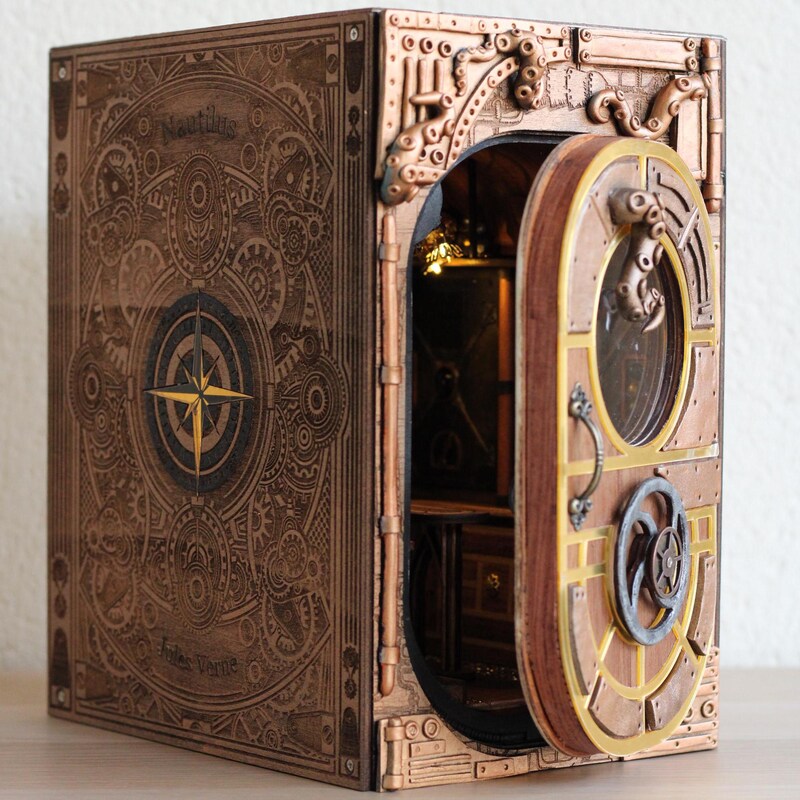 The Nautilus Book - Etsy UK