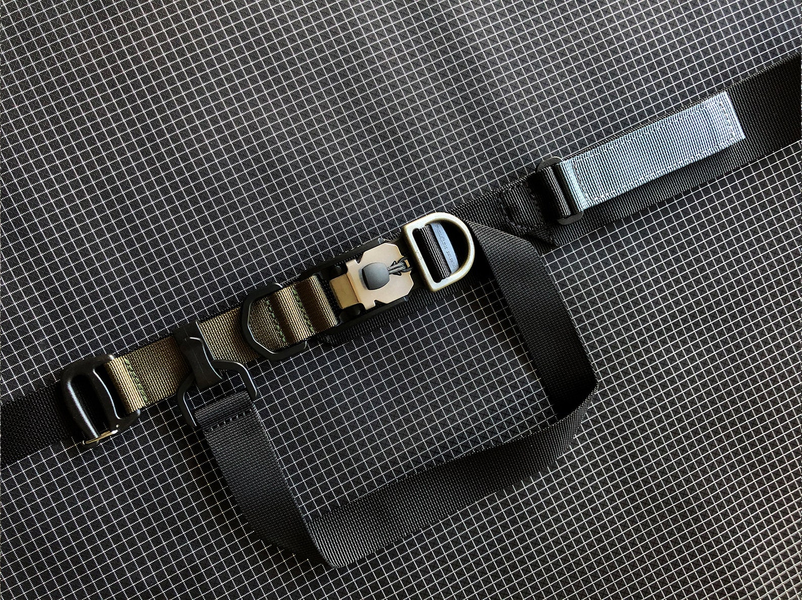Techwear Shoulder Strap: Nylon Bag Strap With Fidlock Magnetic Buckle ...