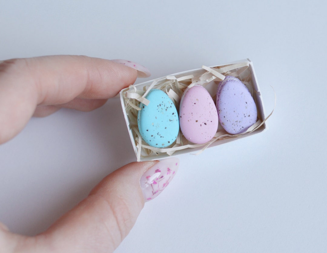 1:3 Scale Egg Shaped Macarons for Dolls, Miniature Easter Macarons for ...