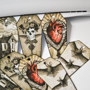 Coffin Tags | Coffin Shape Paper Tags | Distressed Cards | Skull Tags ...