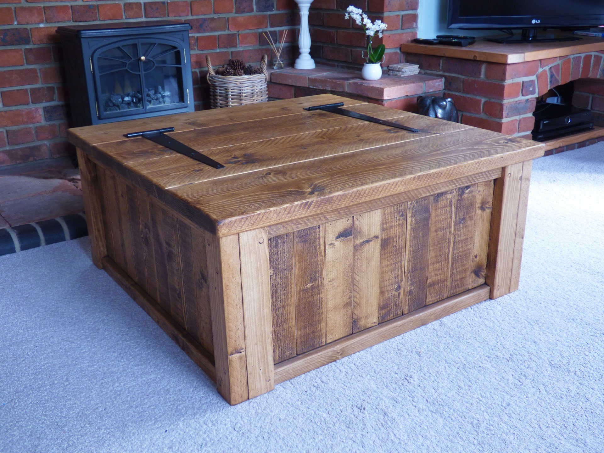 Reclaimed Rustic Wooden Trunk/coffee Table **free Delivery** - Etsy UK