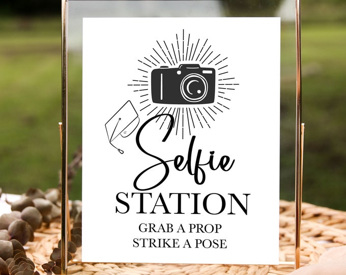GRADUATION Sign Selfie Photo Favors Dessert Table Treat Table Sign ...