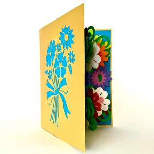 GIANT FLORAL BOUQUET Pop up Card - Floral All Occasion Card - for Big ...