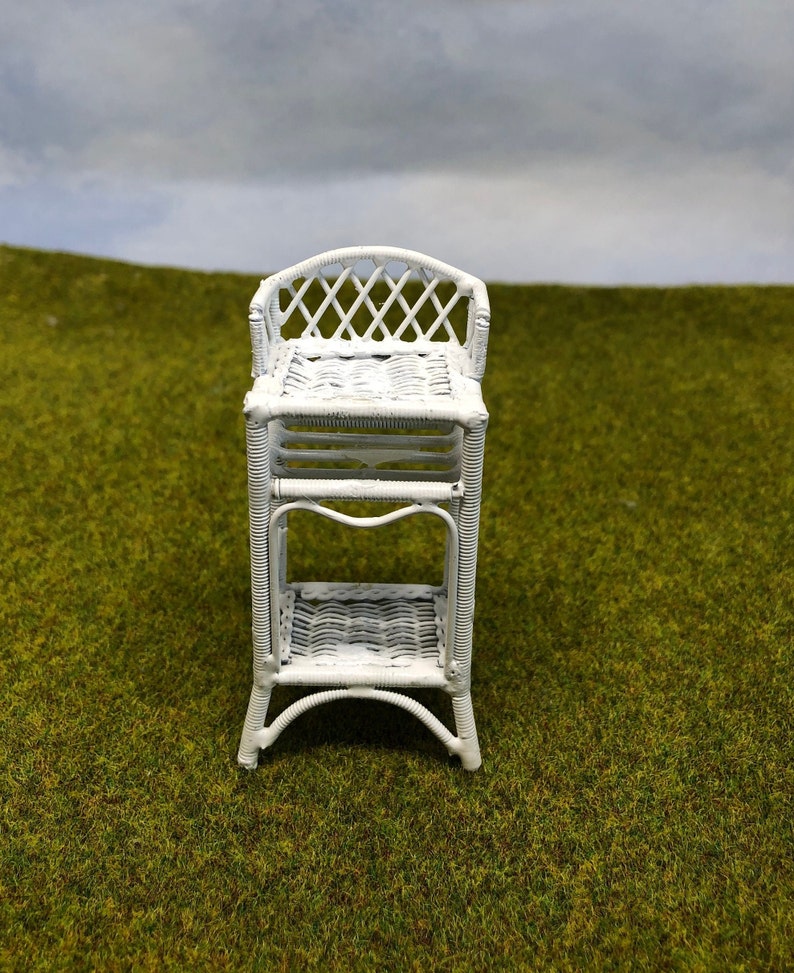 White Miniature Woven Wire Shelf/table - Etsy