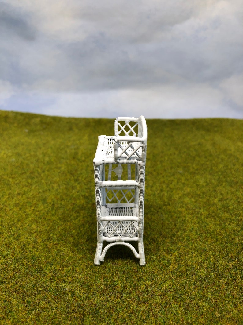 White Miniature Woven Wire Shelf/table - Etsy