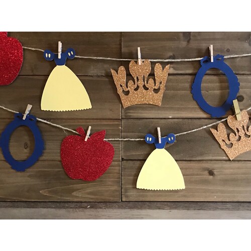 Snow White Photo Booth Props: PRINCESS PHOTOBOOTH | Etsy