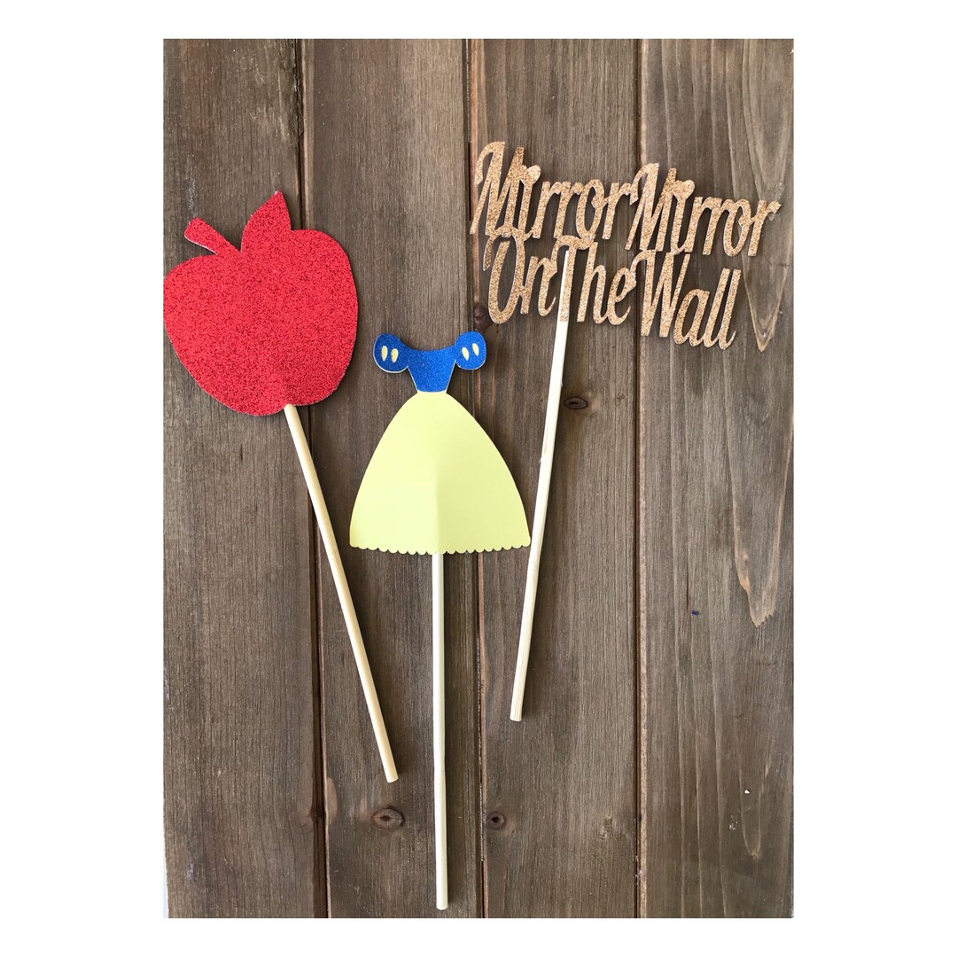 Snow White Props / Snow White Centerpieces / One Birthday / Princess ...