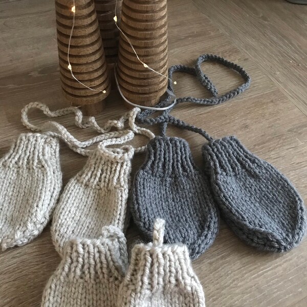 Mittens on a String - Etsy UK