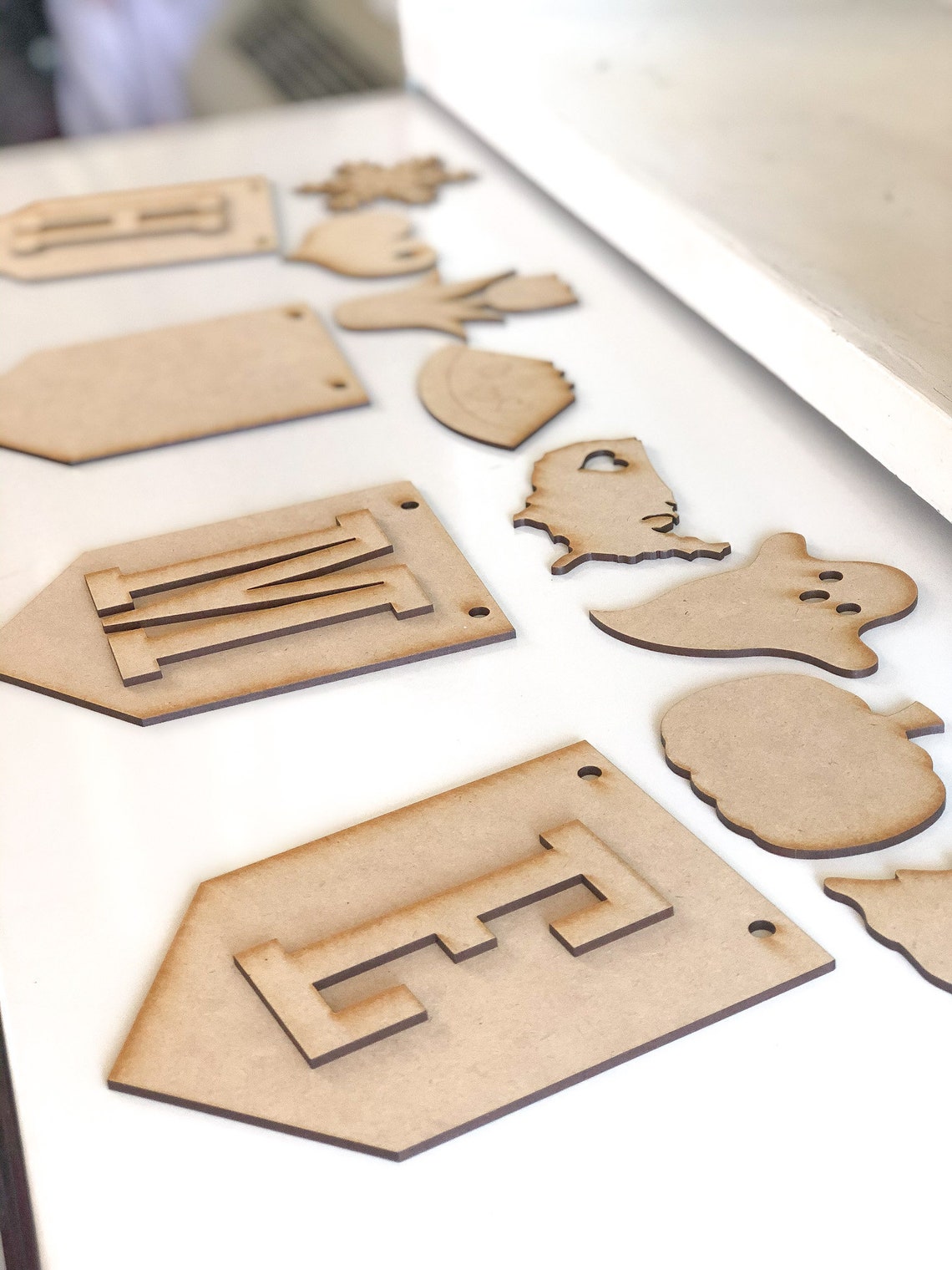 Seasonal Banner With Interchangeable Shapes DIY 3-D Banner | Etsy