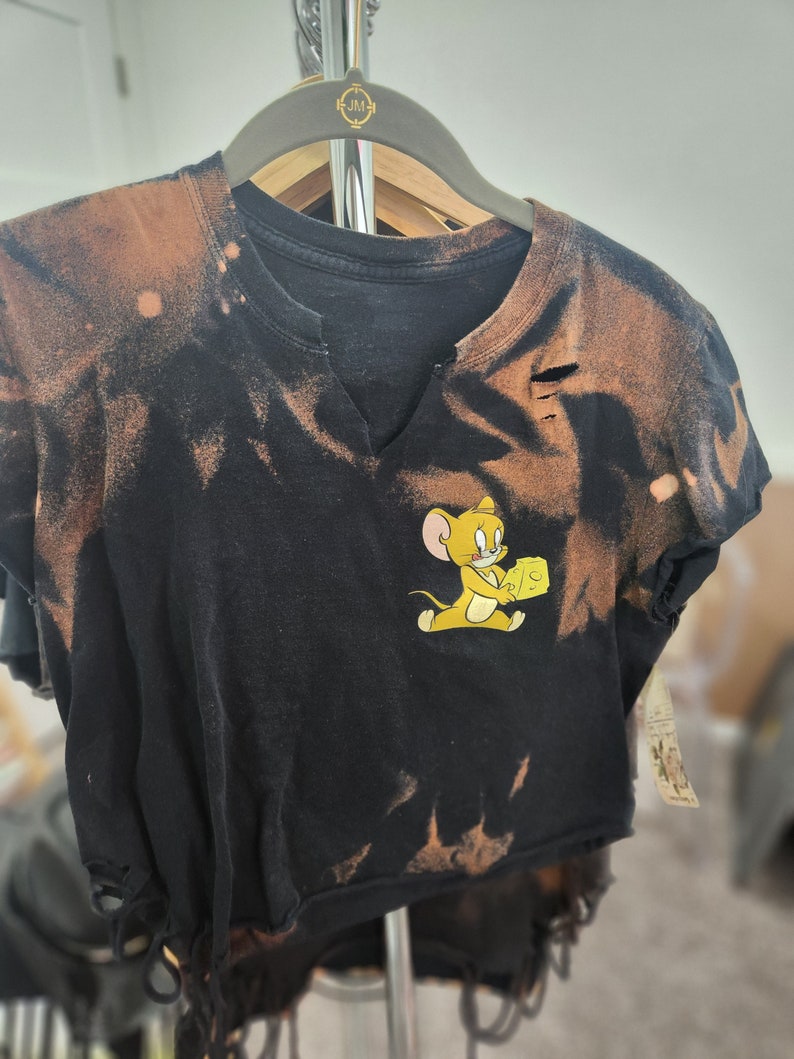 DISTRESSED TEE Tom & Jerry - Etsy