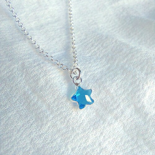 Dainty Red Star Necklace Tiny Star Pendant Necklace Gold - Etsy