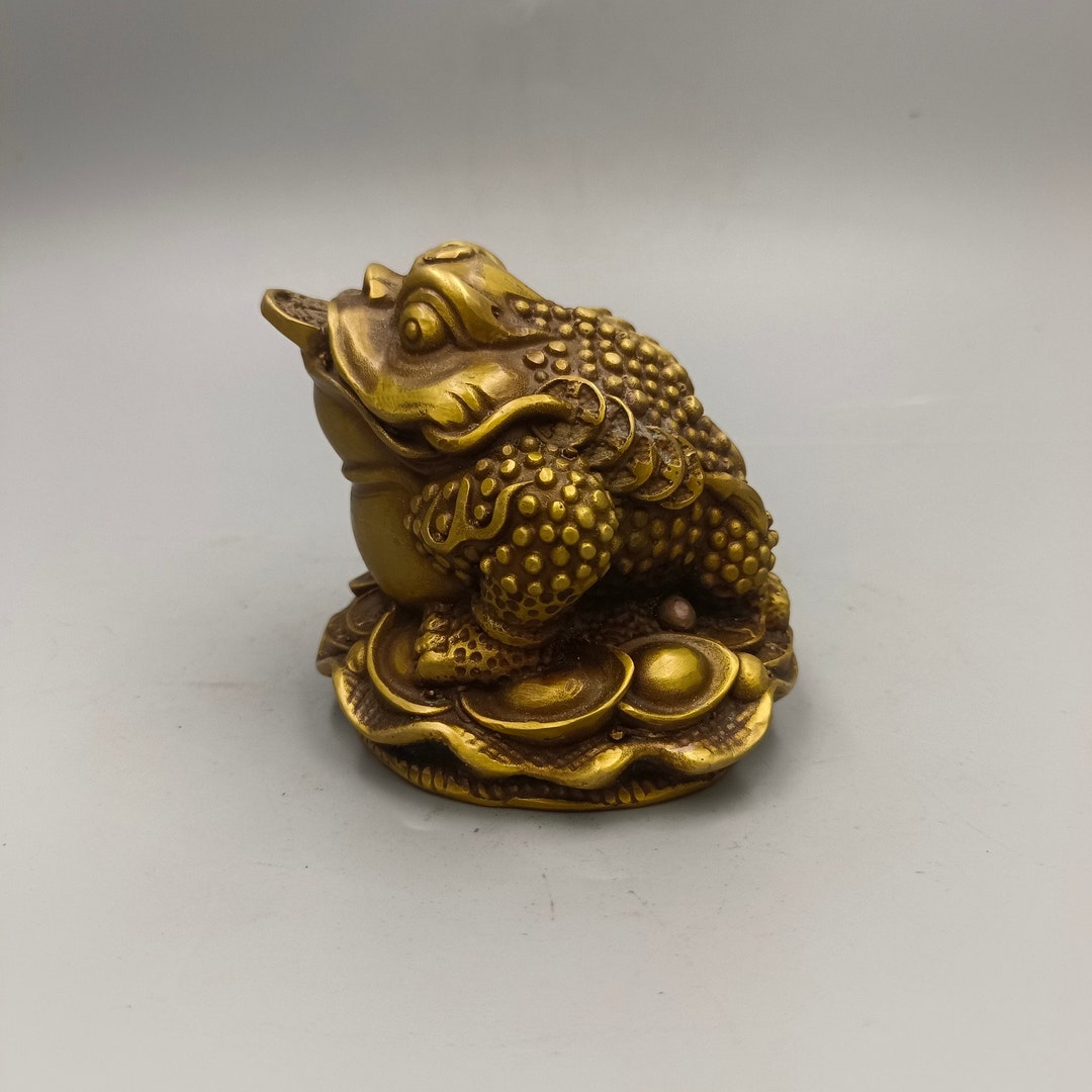 Handcarved Copper and Gold Toad Statue Ornaments, Elegant in Shape ...
