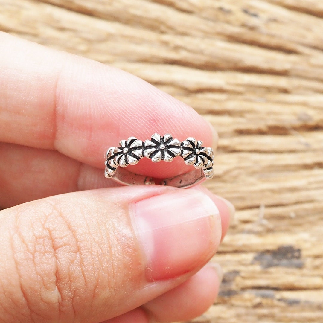 Daisy Toe Ring, Sterling Silver Toe Ring, Woman Toe Ring, Flower Toe ...