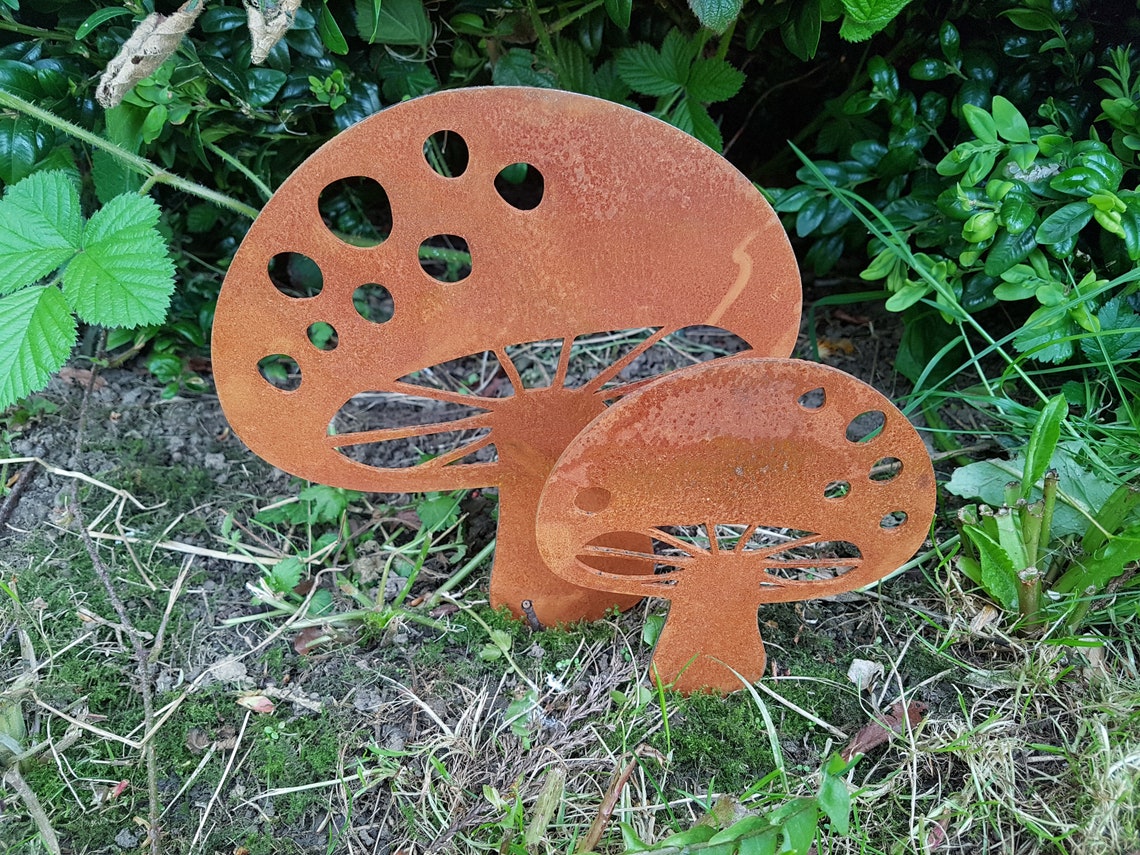 Metal Rusty Toadstools - Mushrooms - Art - Fairy Garden - Pagan Gift ...