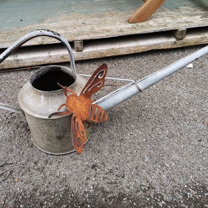 Large Rusty Metal Honey Bee- Rusty Insect - Pagan Garden Gift - Rusty ...