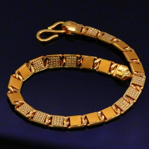 Genuine 22kt Yellow Gold Handmade Solid Gold Bar Royal Nawabi Chain or Bracelet Fabulous Diamond ...