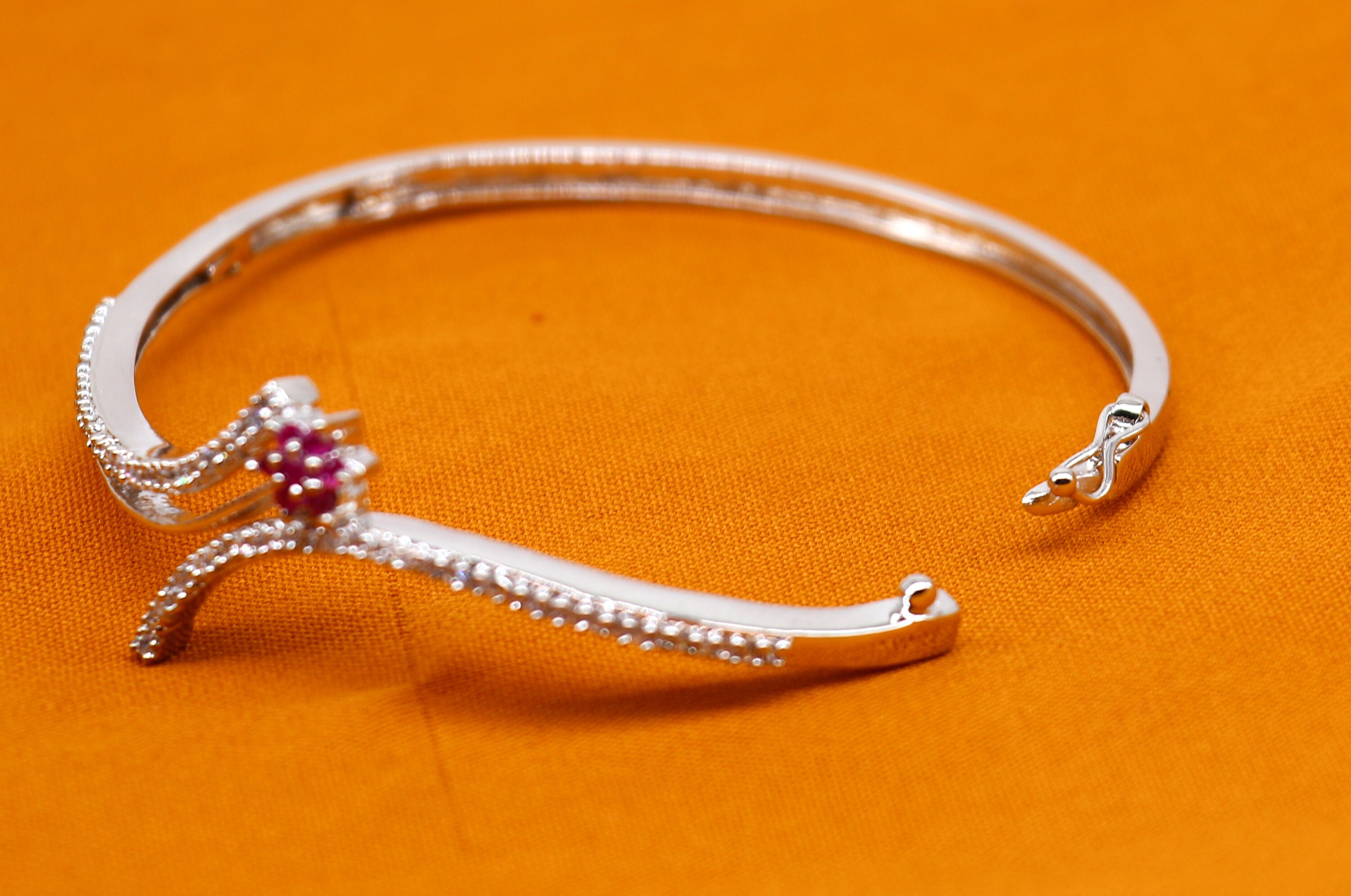 925 Sterling Silver Handmade Amazing Cubic Zircon Pink 925 Sterling Silver Handmade Amazing Cubic Zircon Pink