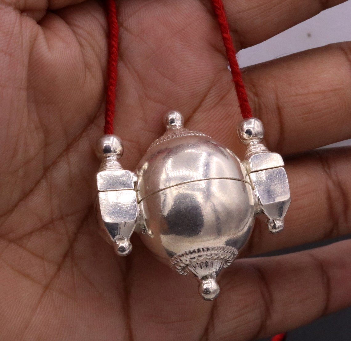Vintage Design Solid Silver Lord Shiva Lingam Box Amulet Container ...
