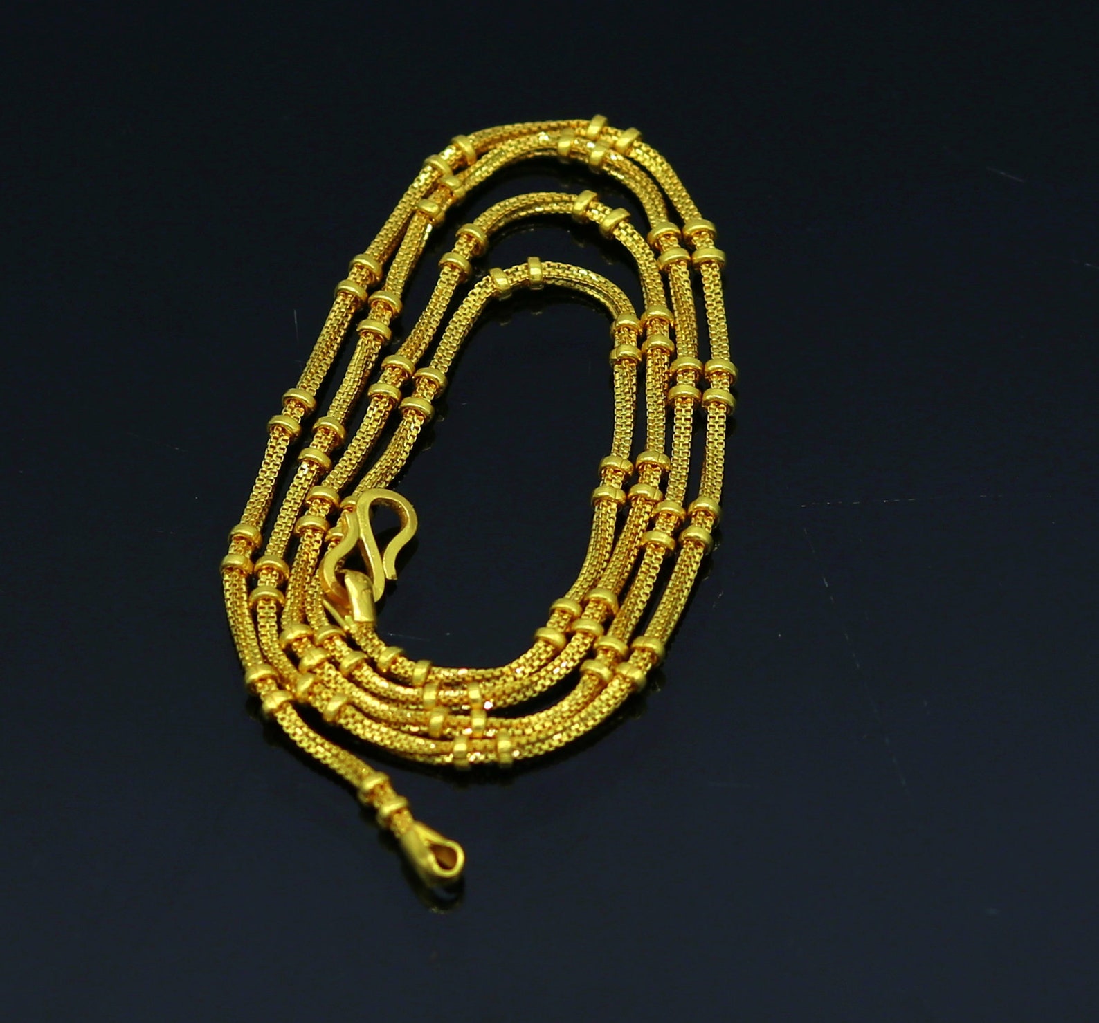 22kt Yellow Gold Handmade Solid Box Chain With Customized Design ...