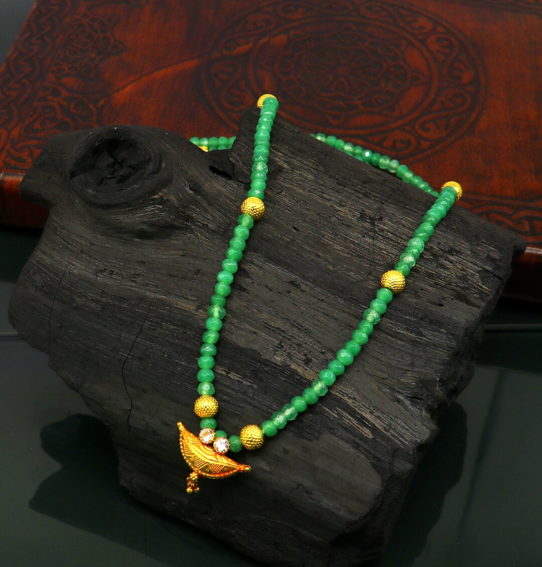 Amazing Vintage Style 20kt Yellow Gold Amulet Pendant With Green ...