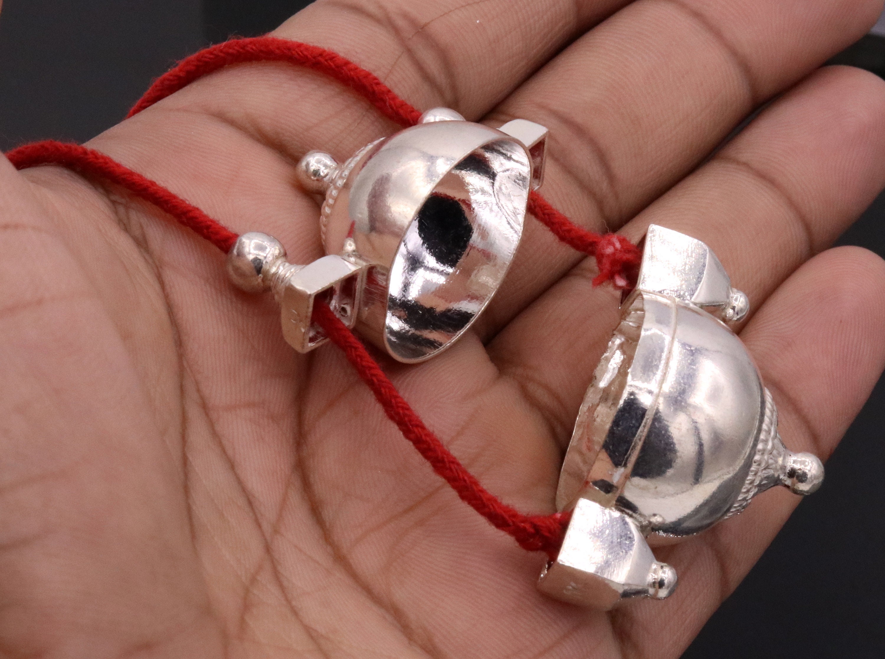 Vintage Design Solid Silver Lord Shiva Lingam Box Amulet Container ...