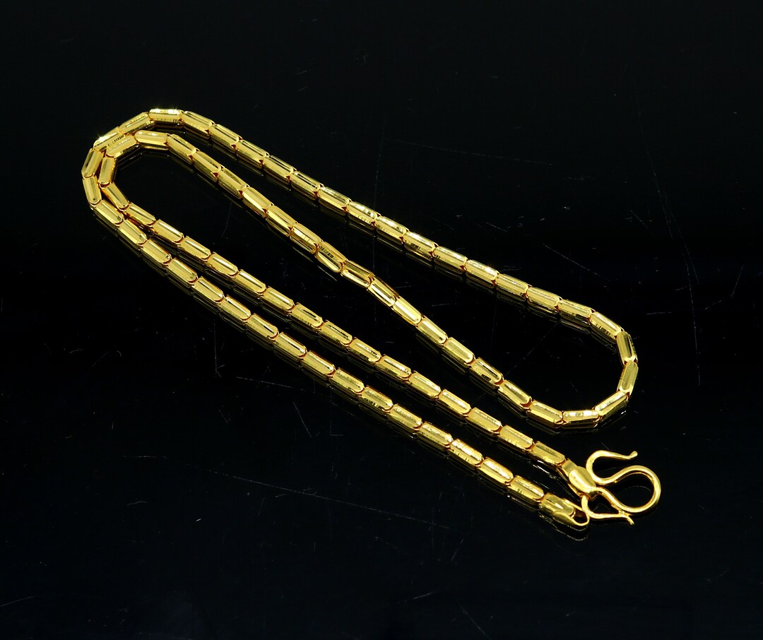 Amazing Stylish Design 22 Karat Yellow Gold Gorgeous Baht Chain Stylish ...