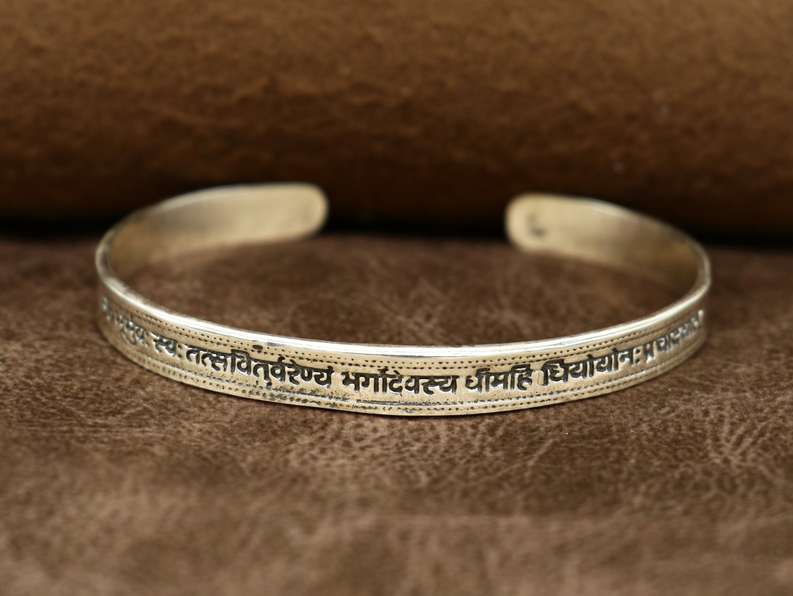 Authentic 925 Sterling Silver Customized Gayatri Mantra Design Cuff ...