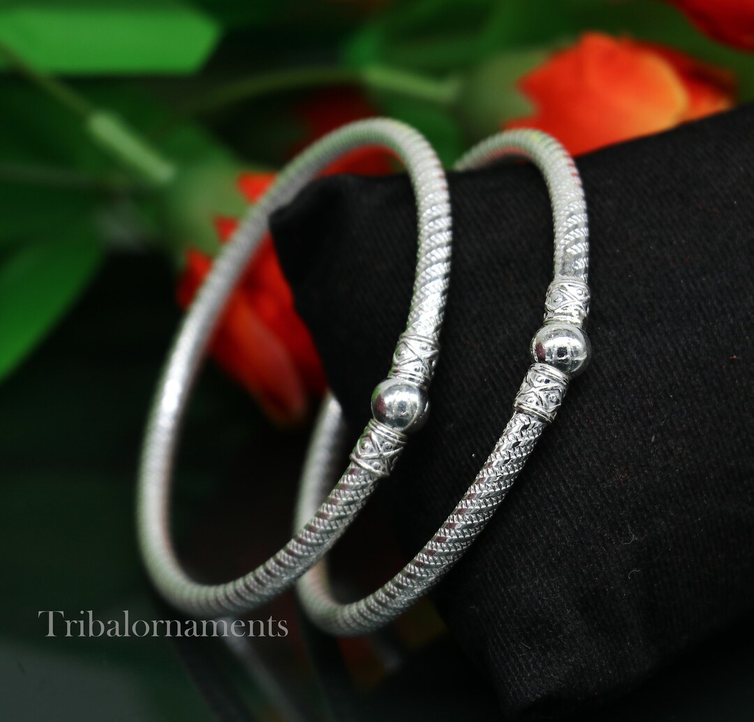 Vintage Stylish Traditional Design Handmade Sterling Silver Bangle ...