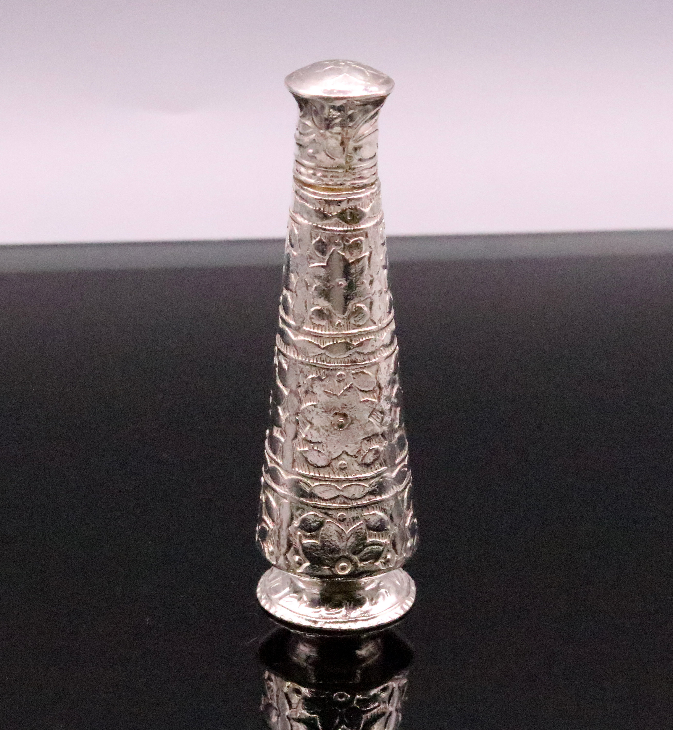 Vintage Antique Design 925 Sterling Silver Sindoor Box, Kumkum Box ...
