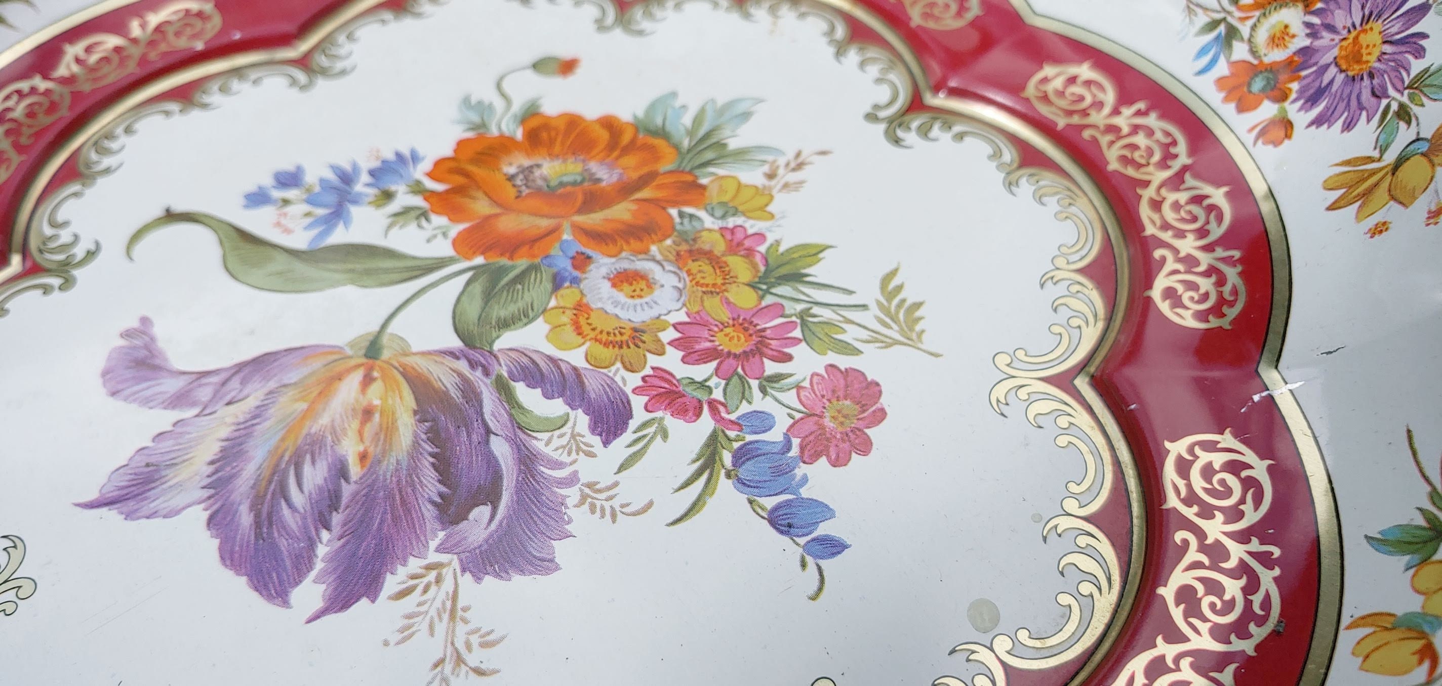Round Tin Tray / Daher Decorated Tinware / Floral Pattern Tin - Etsy