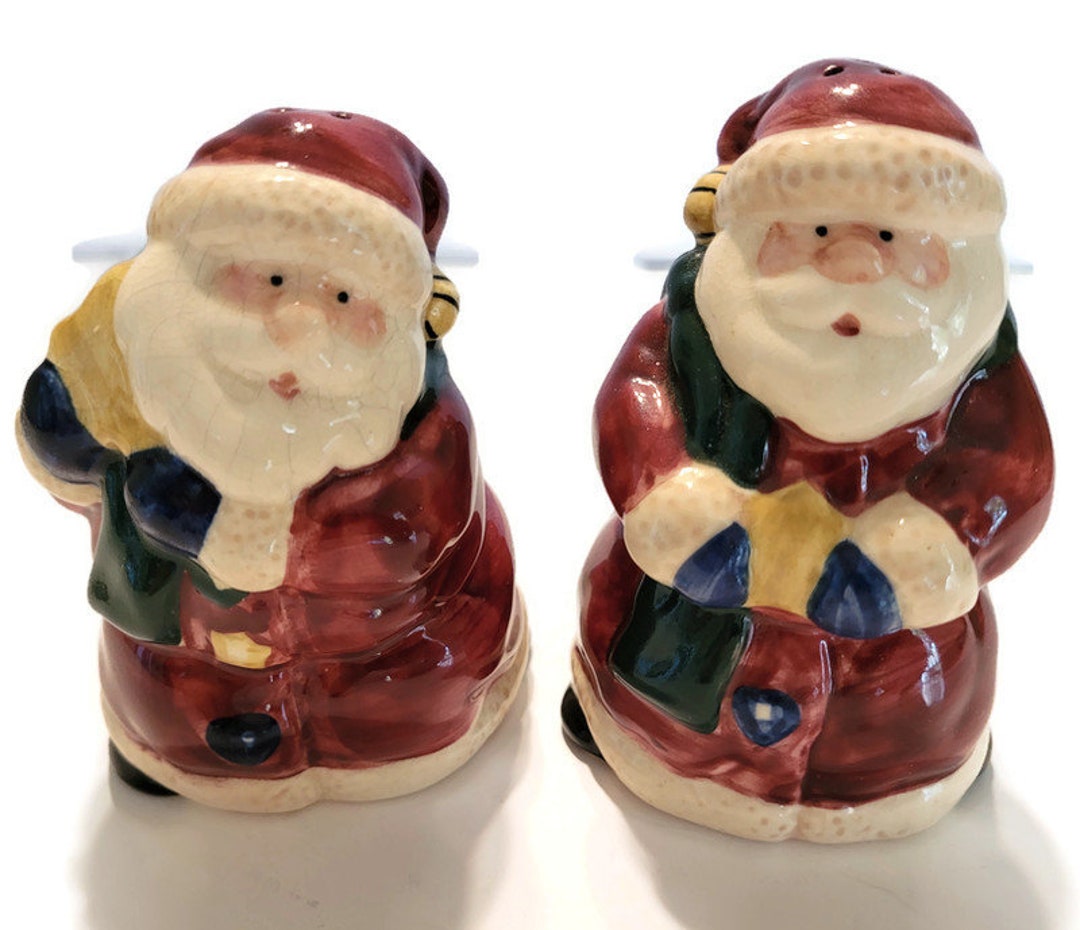 Vintage Santa Ceramic Salt and Pepper Shakers - Retro Christmas Table ...