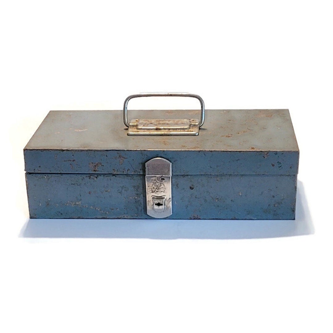 Gray Metal Box Cash Box Rusty Grey Metal Box / Great Rusty Old Gray ...