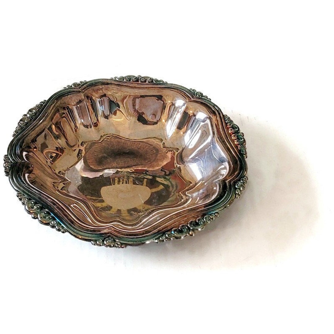 Vintage Oneida USA Silver-plated Bowl: Elegant Serving Dish With Light ...