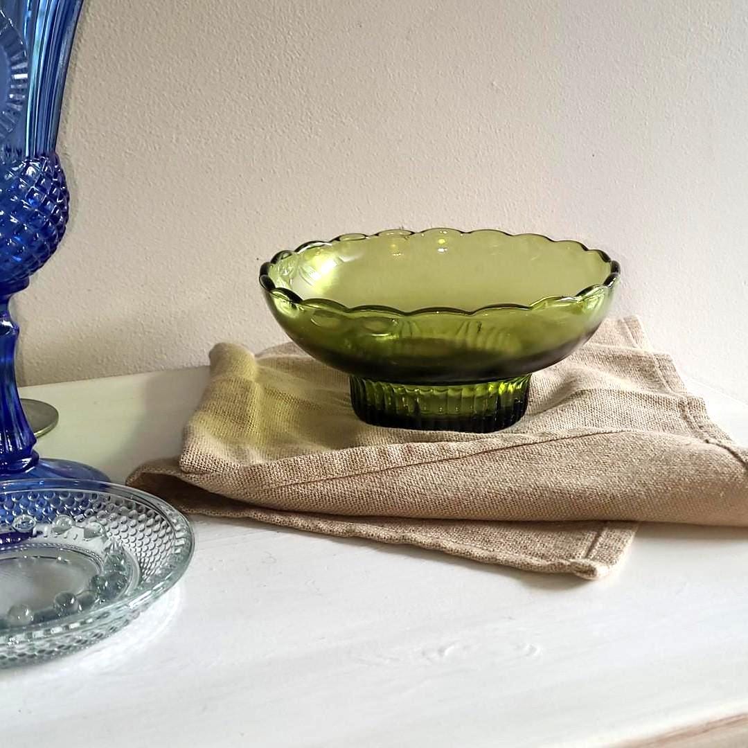 1963 E.O. Brody Emerald Green Glass Bowl: Vintage Scalloped Rim ...
