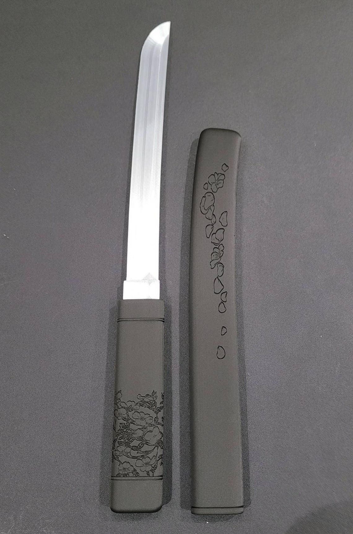 RGG Majima's Dagger / Demonfire Dagger Cosplay Prop - Etsy