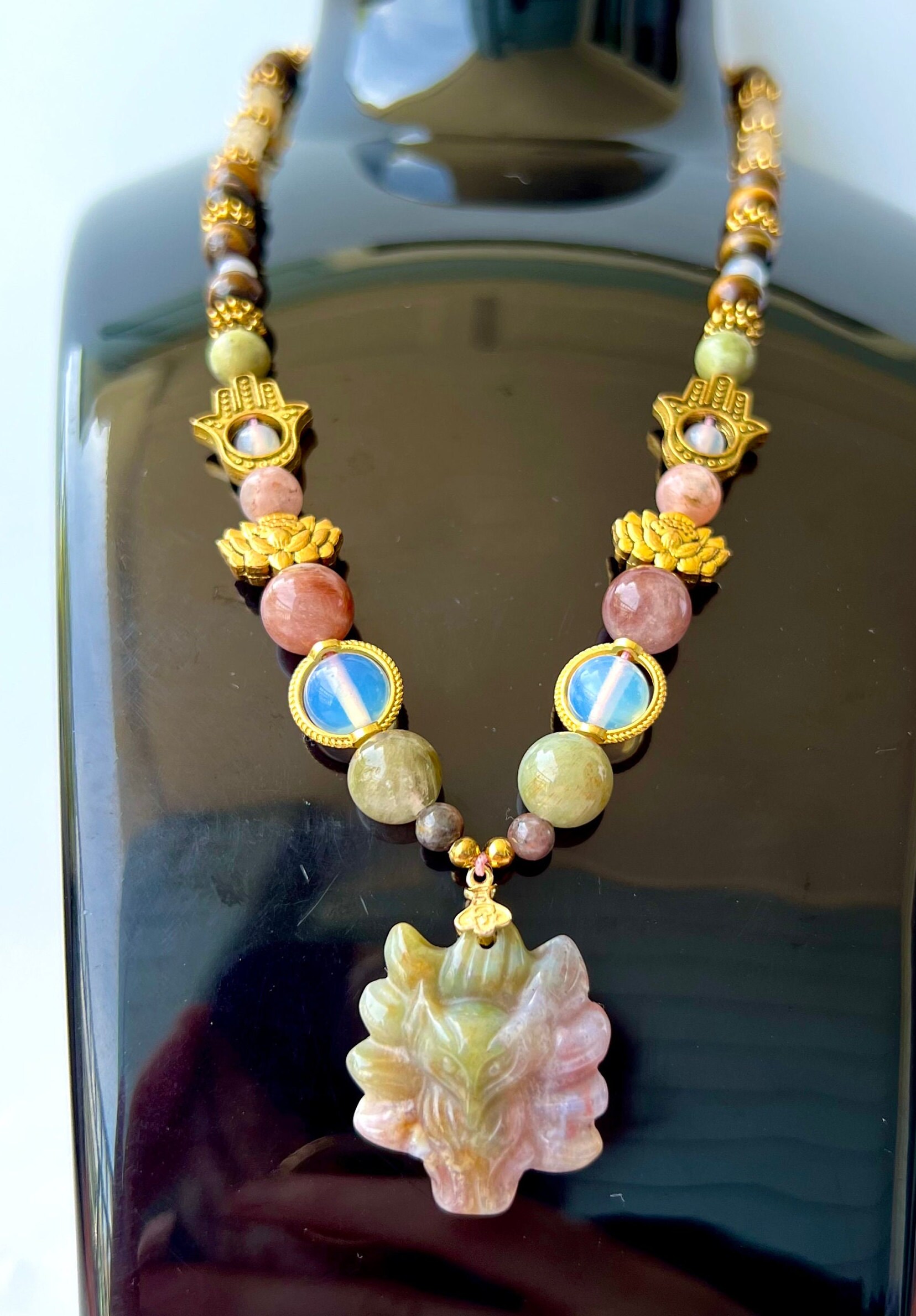 Agate Nine Tail Fox Pendant / 9 Tailed Fox Necklace, 9 Tail Fox Carving ...