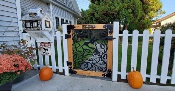 Metal Gate Signs - Etsy Canada