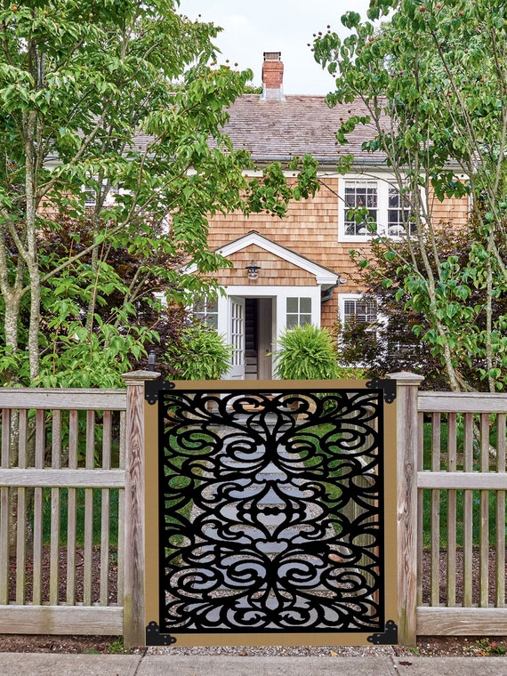 Iron Gate Privacy Screen