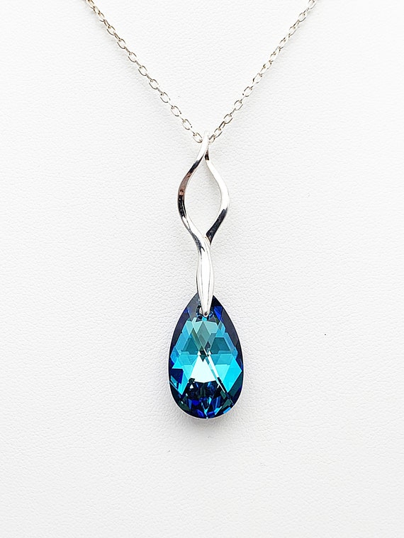 Collier pendentif pierre poire en cristal Swarovski bleu - Etsy France